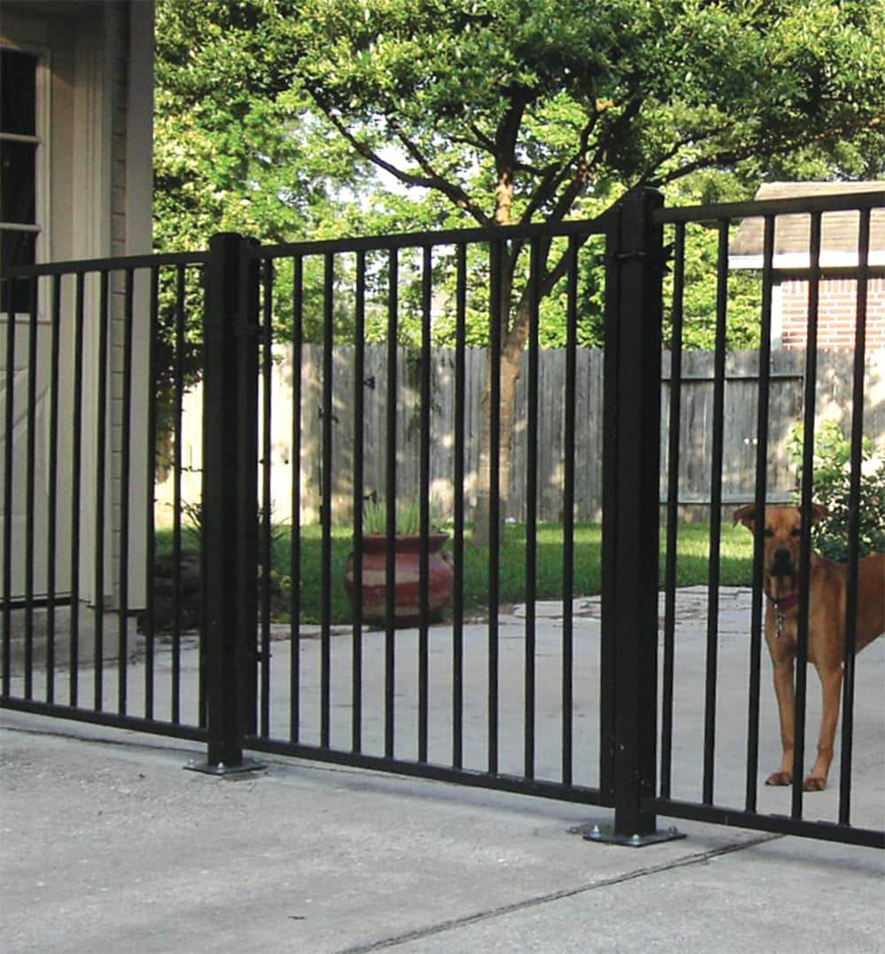 Monroe 3-ft H x 8-ft W Black Steel Yard Fence Panel – Super Arbor