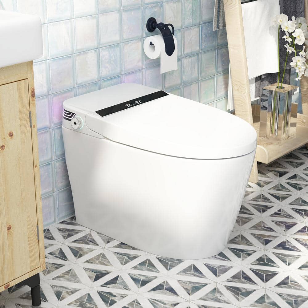 FUFU&GAGA Elongated Smart Bidet Toilet with Foot Sensing and Heated Se ...